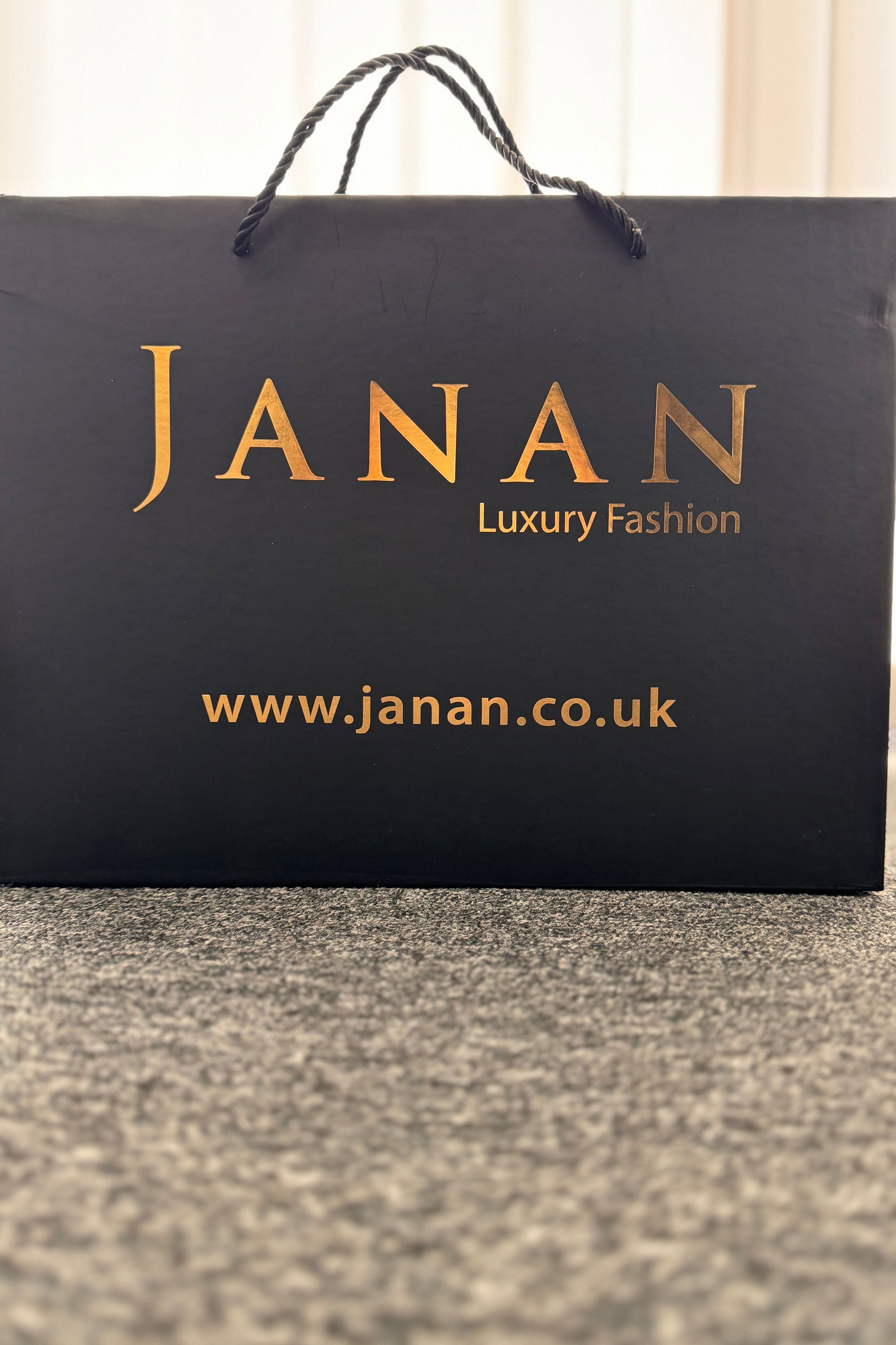 Eid Gift Box – Janan
